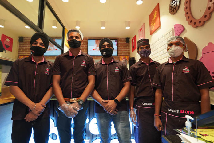 Want To Try Innovative Concepts? Visit Cream Stone To Try Amazing Ice ...