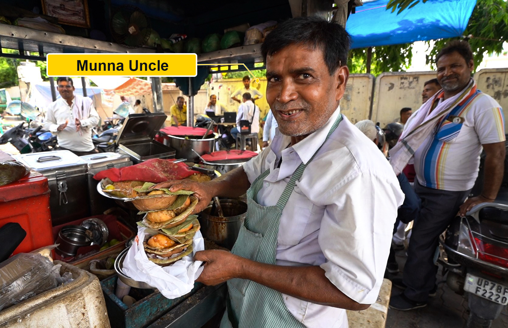 5 Famous Kachori in Kanpur, You have to Try!! - India Eat Mania