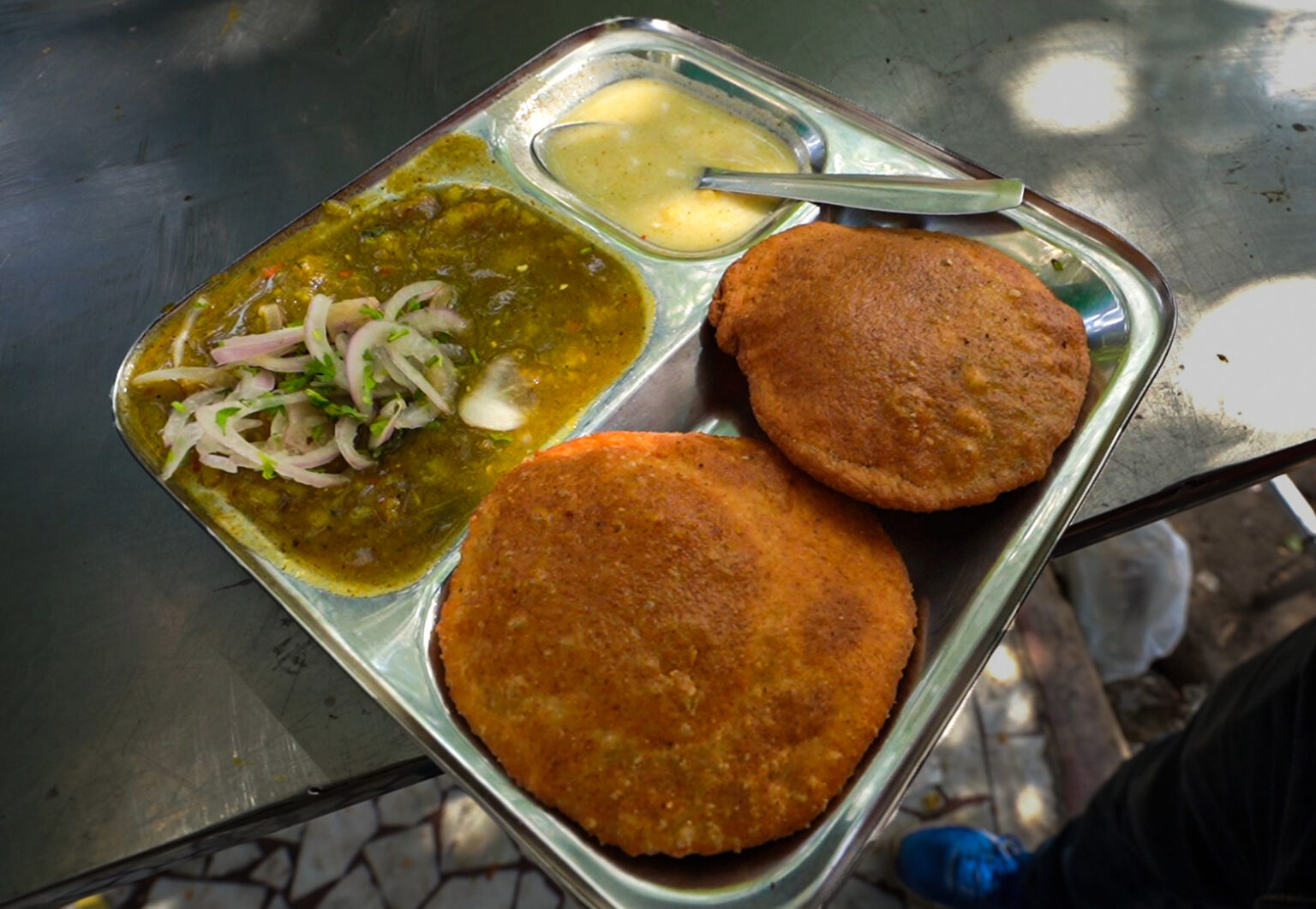 5 Famous Kachori in Kanpur, You have to Try!! - India Eat Mania