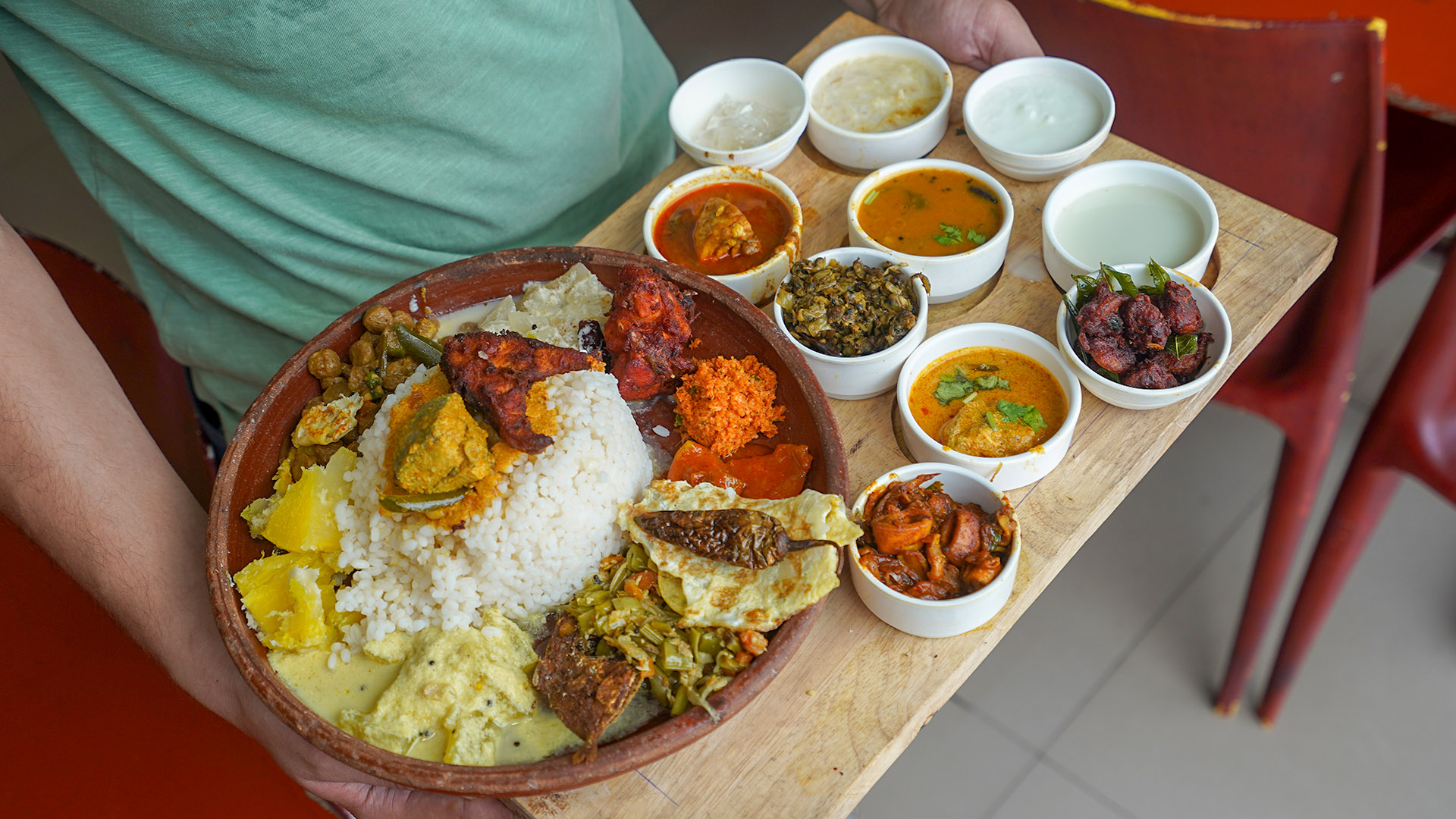 MUST TRY TOP 5 THALI OF KERALA'S FOOD CAPITAL - India Eat Mania