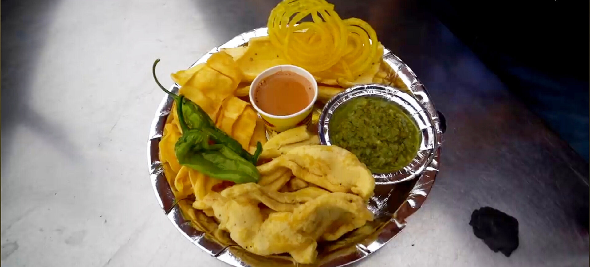Top 12 Must-Try Street Foods in Ahmedabad (2025 Guide) - India Eat Mania