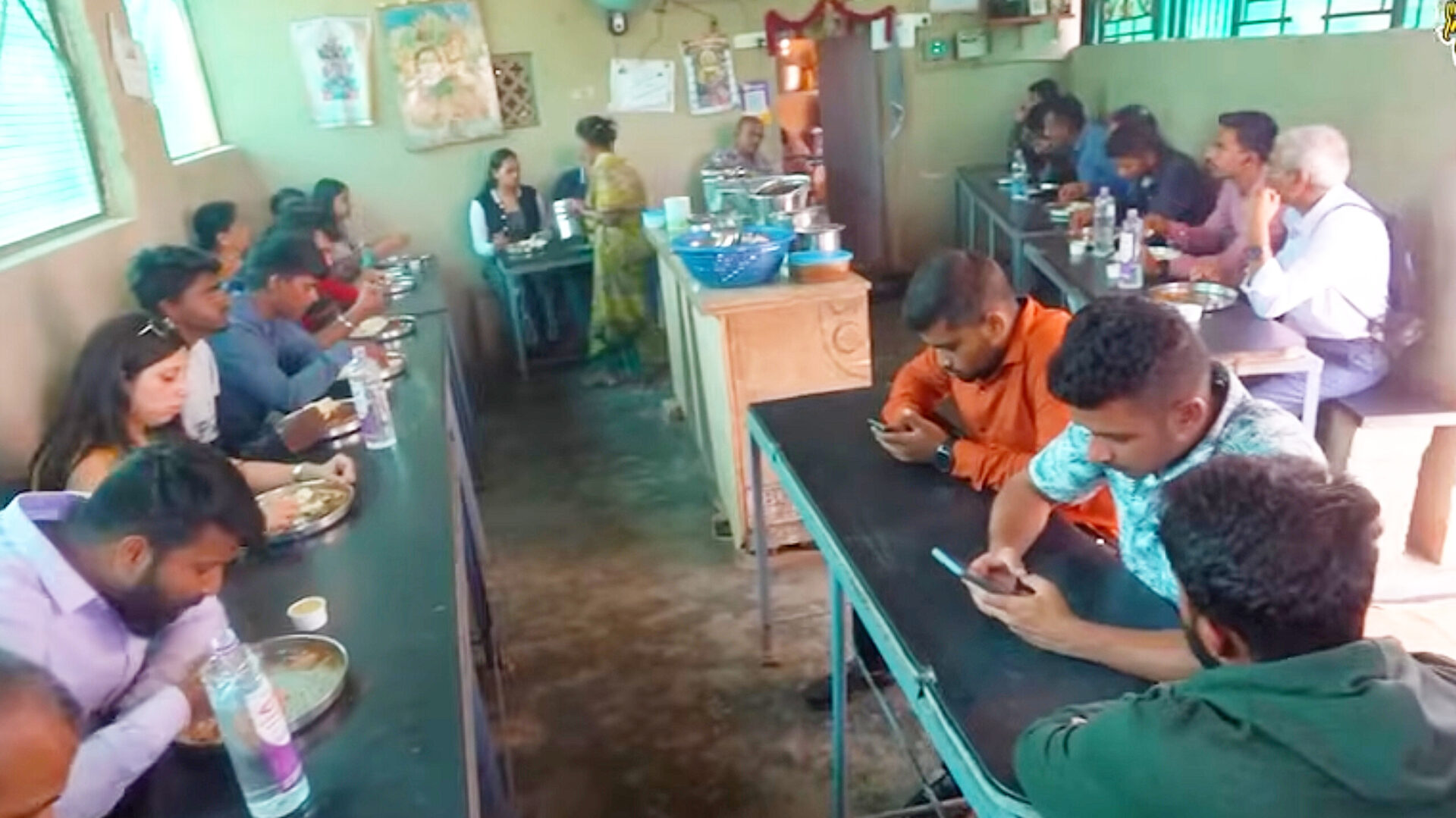Mysore’s Viral Food Trail – Top 5 Street Eats - India Eat Mania